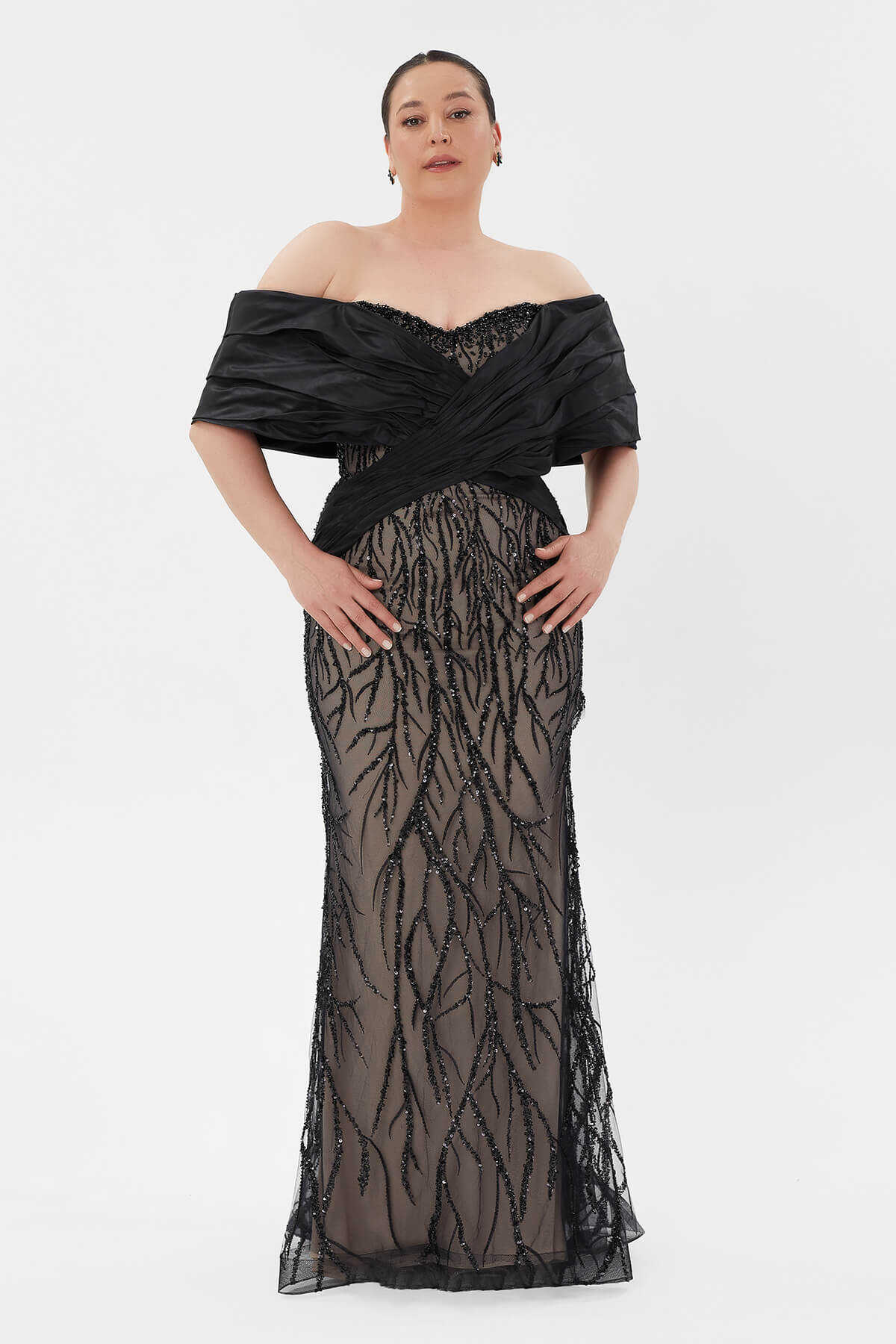 Black Madonna collar embroidered skin color imported evening dress 96